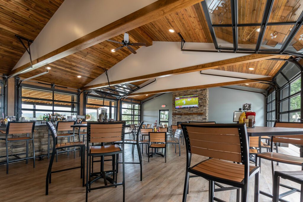 Fairway View Pavilion Event Space & Restaurant | St. Bonavenue