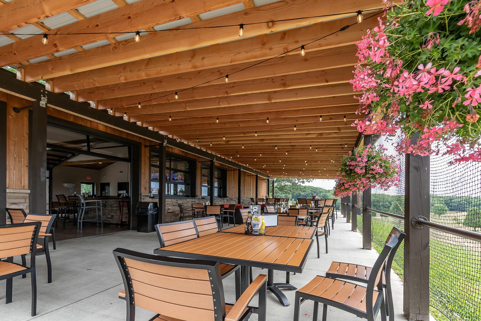 Fairway View Pavilion Event Space & Restaurant | St. Bonavenue