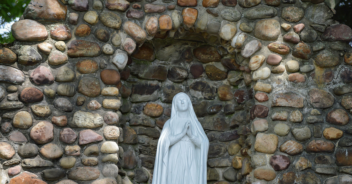 Grotto of Our Lady Lourdes | Outdoor Event Venues | St. Bonavenue