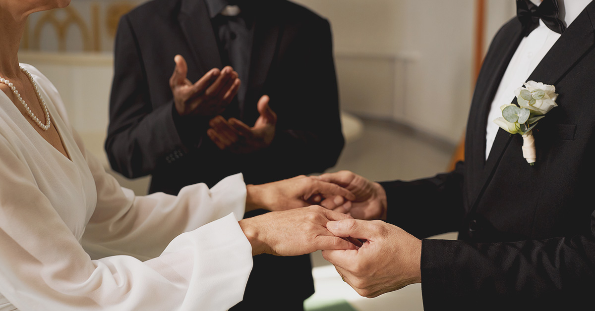Planning a Vow Renewal: A Complete Guide | St. Bonavenue