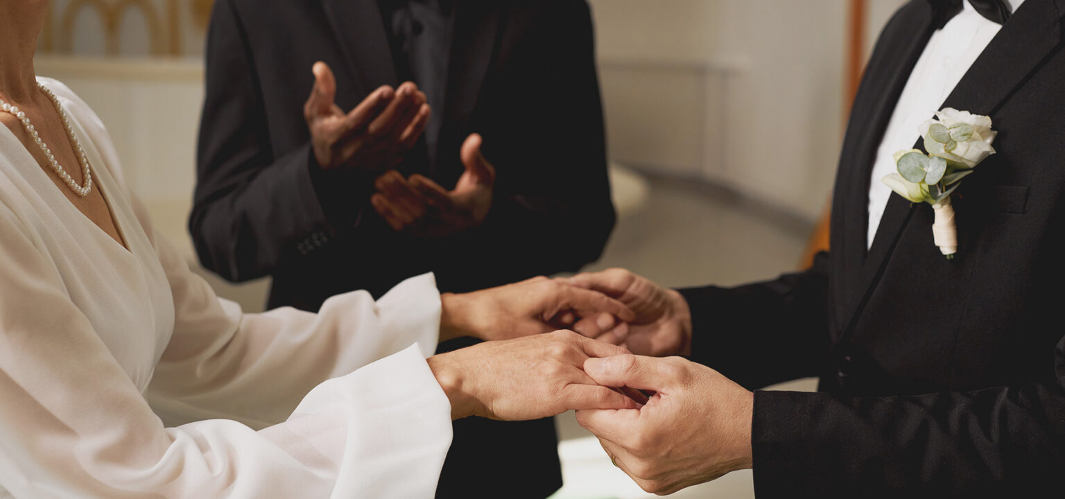Planning a Vow Renewal: A Complete Guide | St. Bonavenue